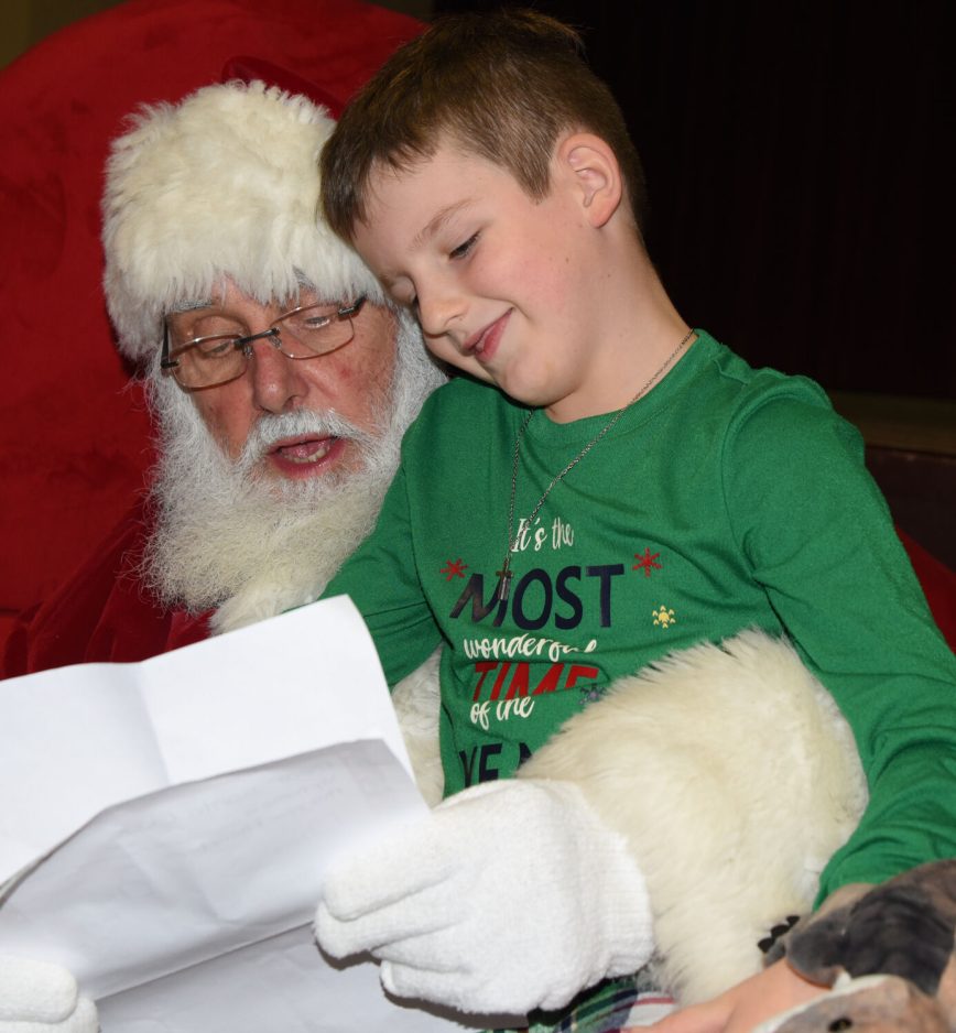 Santa delivers during Bethel Park tree lighting event - The Almanac